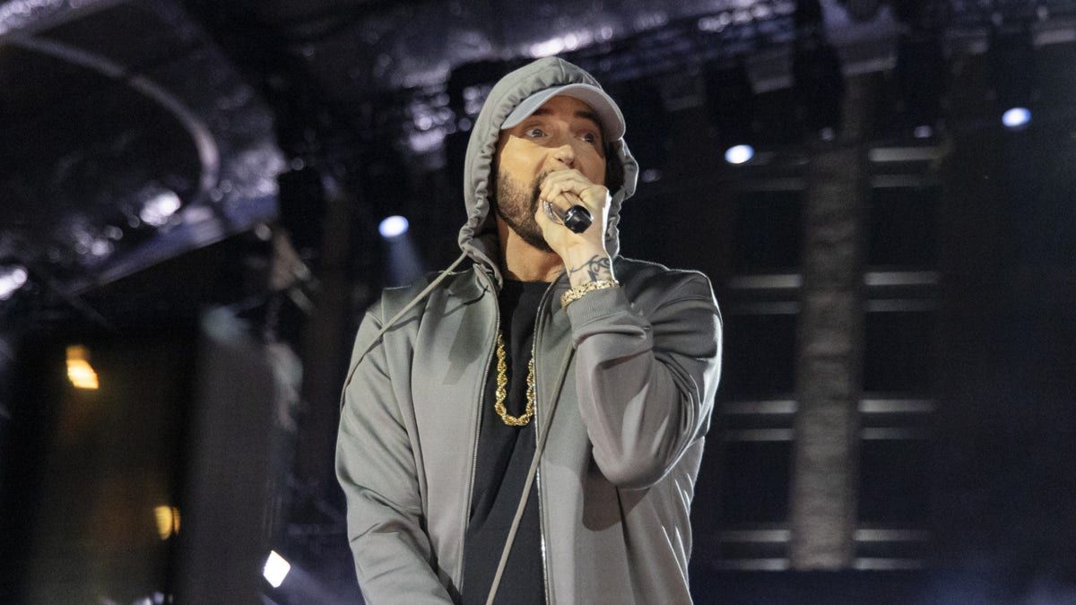 Eminem Releases First Trailer for 'STANS' Documentary Exploring ...